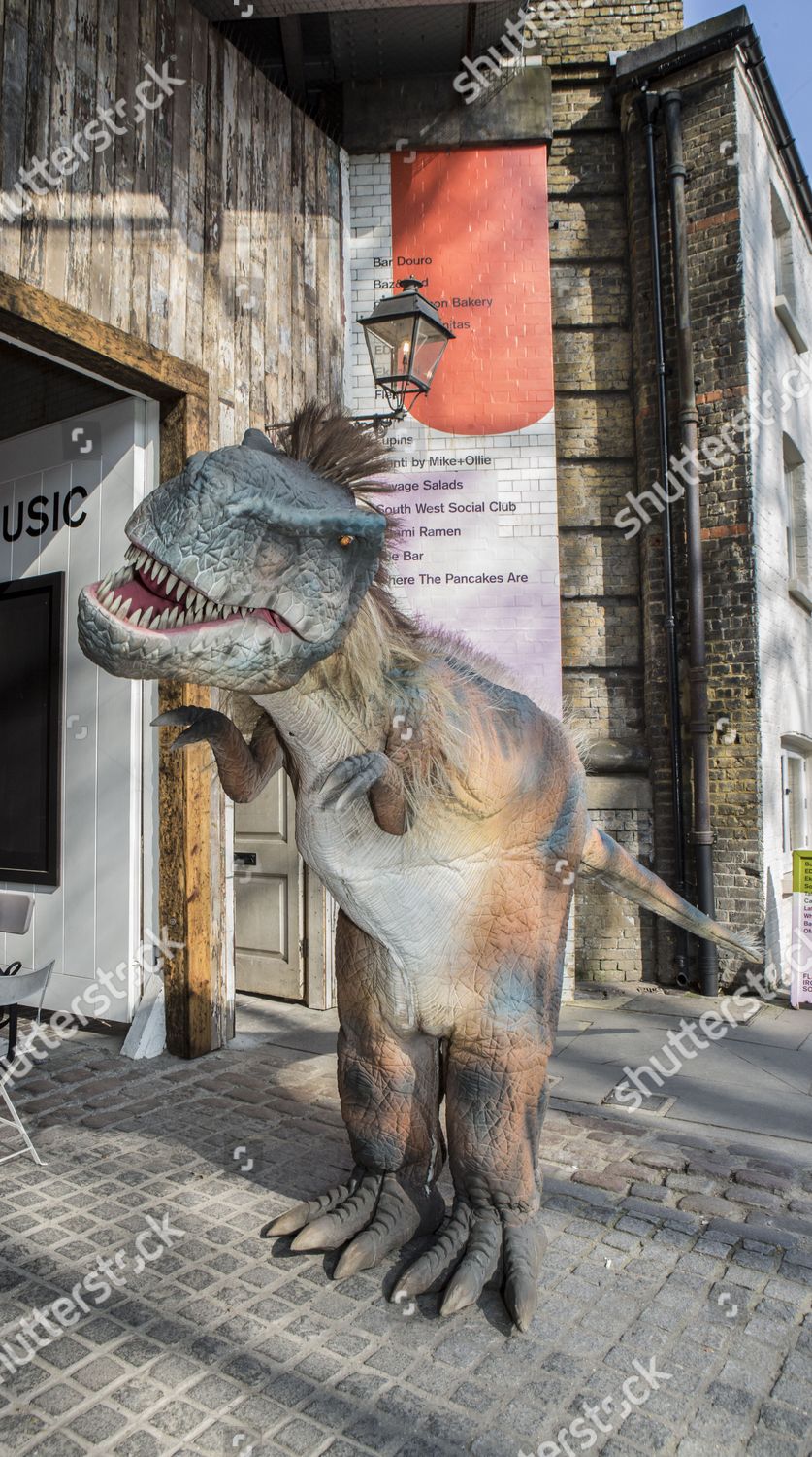 Wild Dinosaurs Shock Onlookers During Rampage Editorial Stock Photo ...