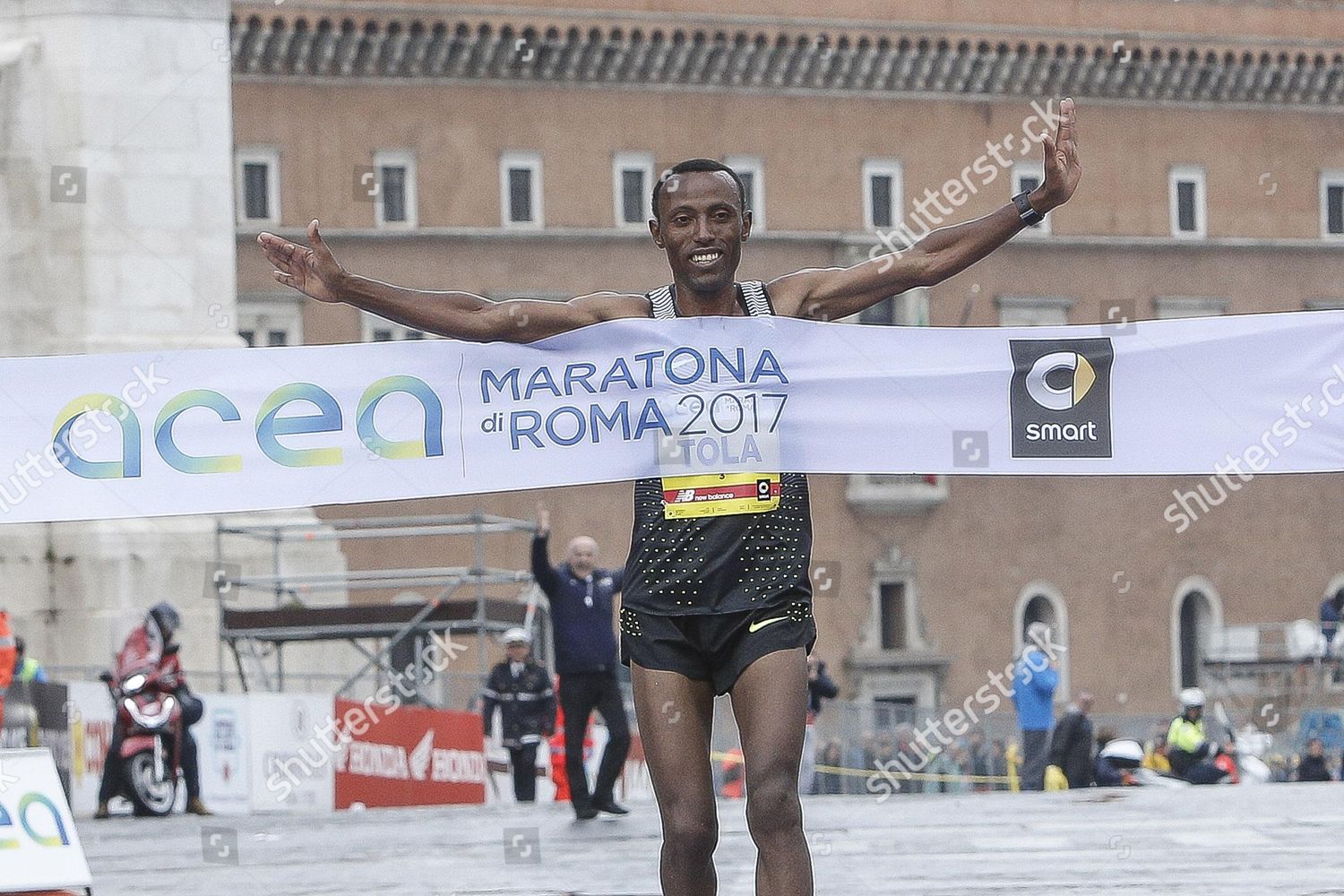 Ethiopian Runner Tola Shura Kitata Wins Editorial Stock Photo - Stock ...