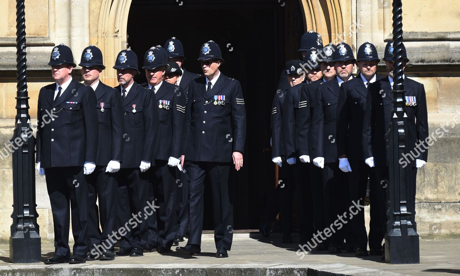 London Metropolitan Police Officers Await Arrival Editorial Stock Photo ...