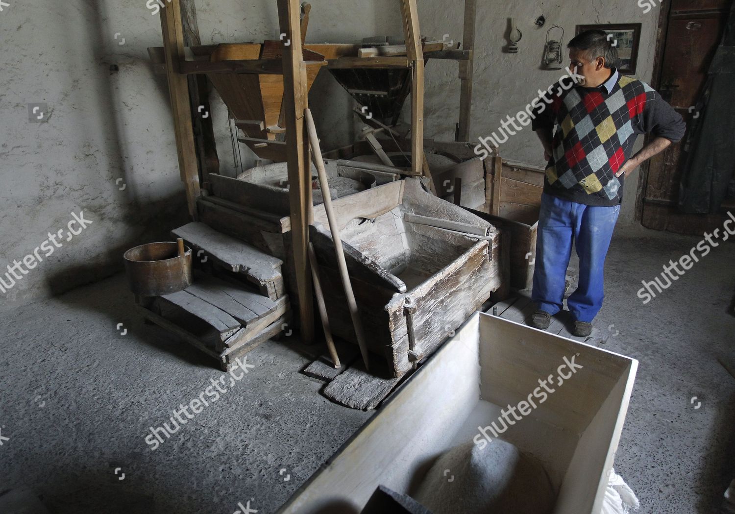 Daniel Lazic Ginds Wheat Flour Which Editorial Stock Photo - Stock ...