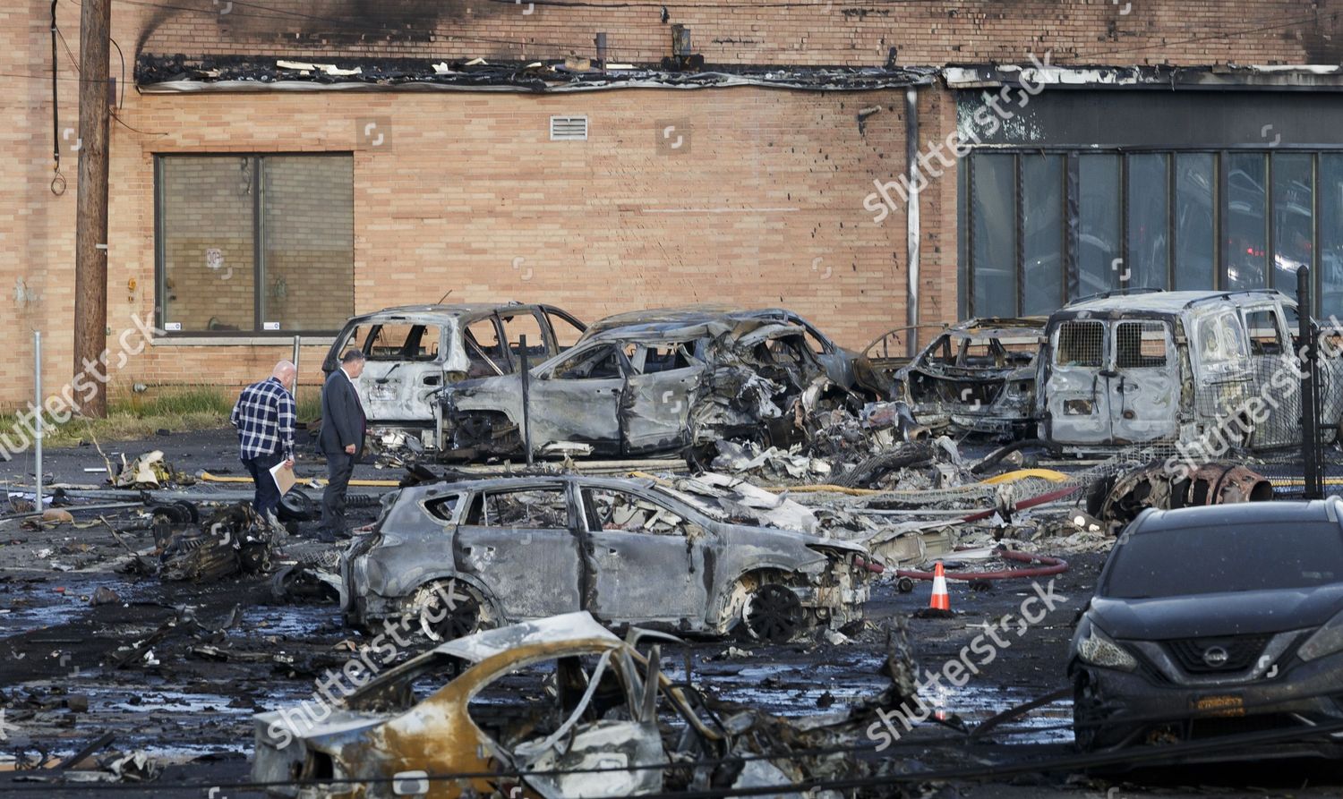 Investigators Work On Scene Small Plane Editorial Stock Photo - Stock ...