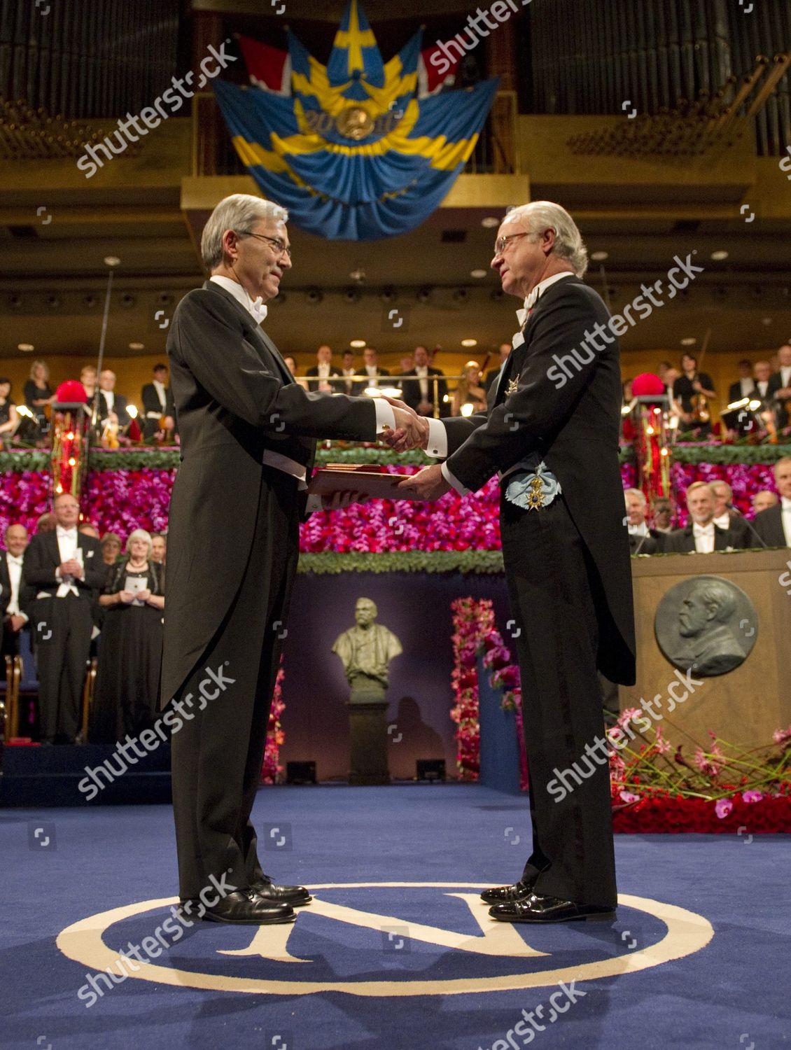 Christopher Pissarides L Receives Shared Nobel Editorial Stock Photo ...