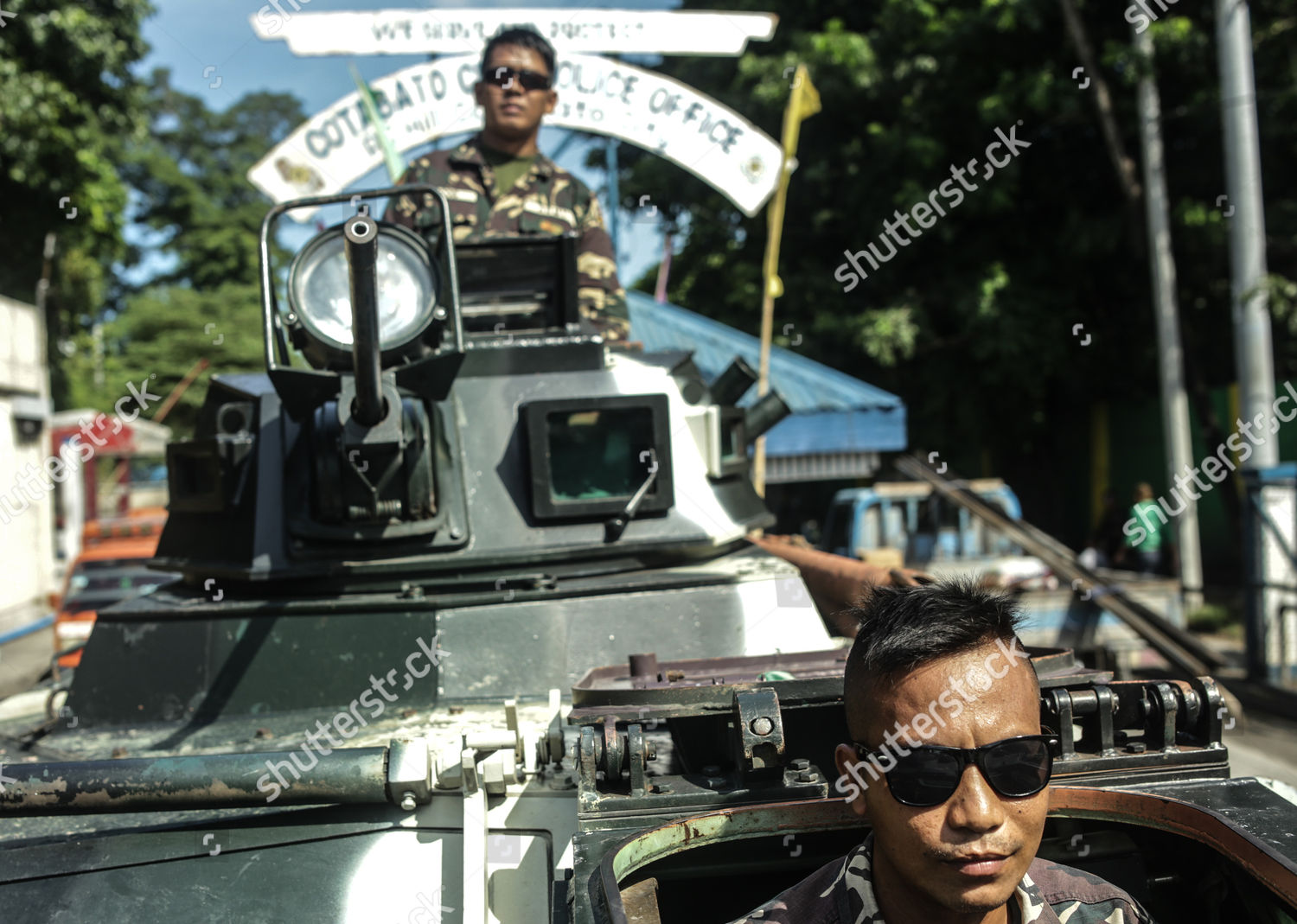 Filipino Soldiers Man Military Armoured Personnel Editorial Stock Photo ...