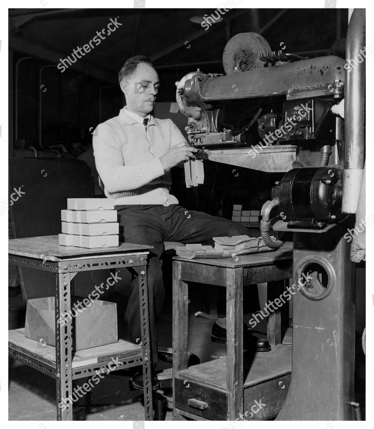 George Longstaff Disabled Worker Pictured Working Editorial Stock Photo ...