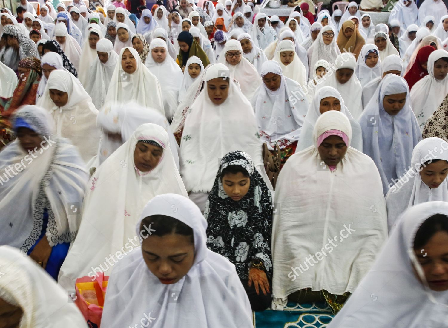 Myanmar Muslims Attend Eid Alfitr Morning Editorial Stock Photo - Stock ...