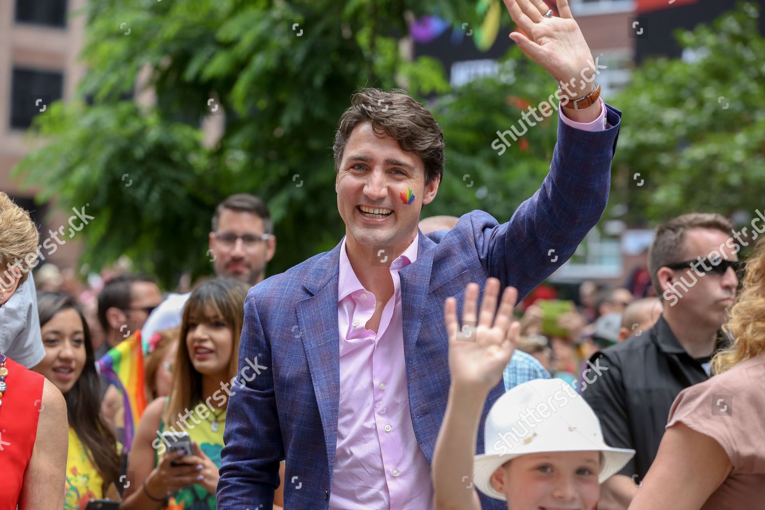 Canadian Prime Minister Justin Trudeau Waves Editorial Stock Photo ...