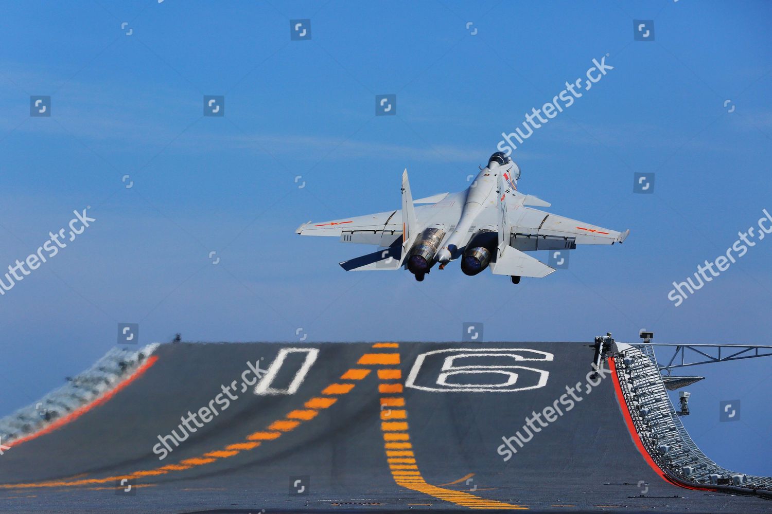 Carrierborne J15 Fighter Jet Takes Off Editorial Stock Photo - Stock ...