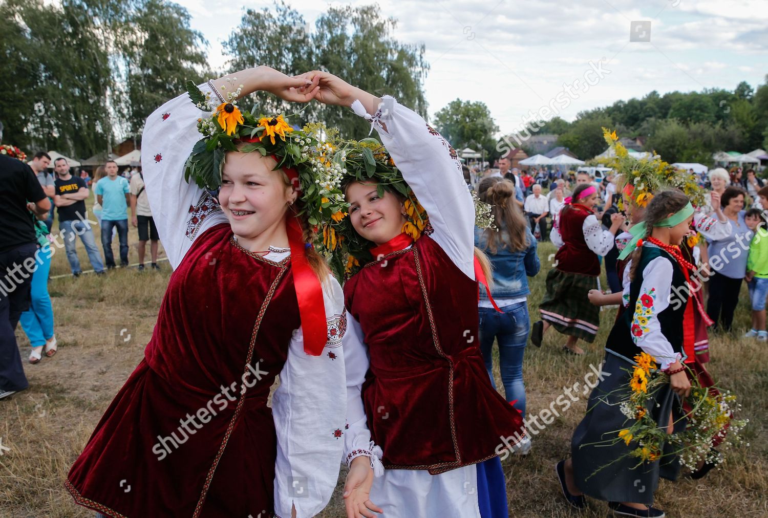 Women Wearing Flower Diadem Dance During Editorial Stock Photo - Stock ...