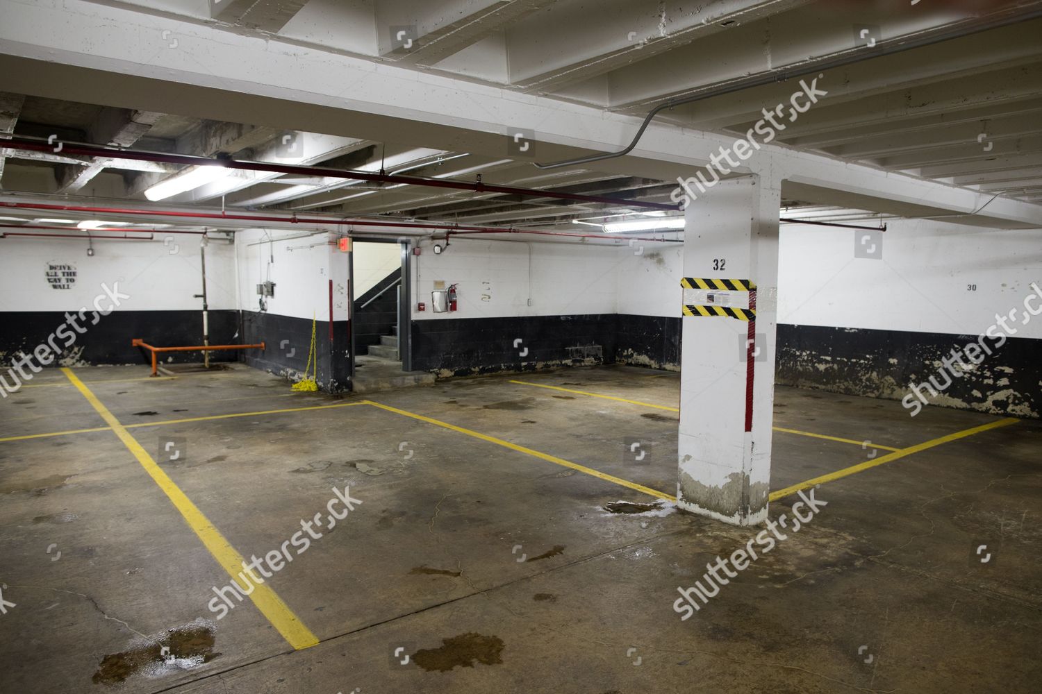 General View Center Parking Space 32d Editorial Stock Photo - Stock ...