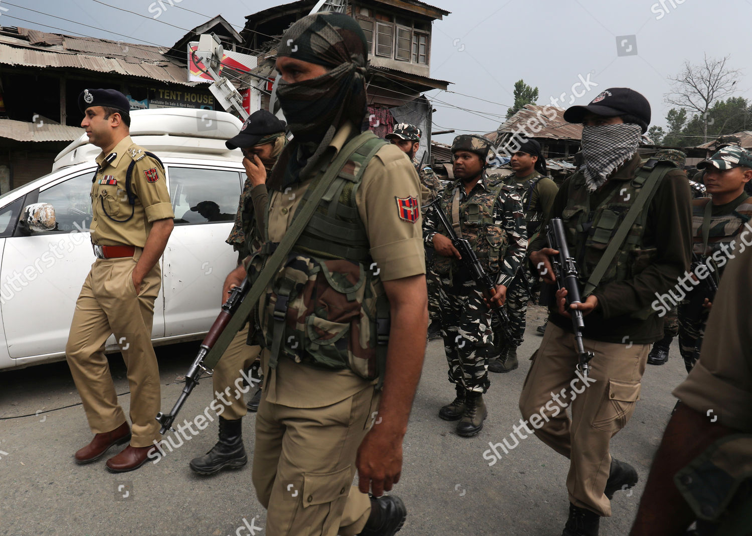 Indian Security Force Personnel Arrive Site Editorial Stock Photo ...
