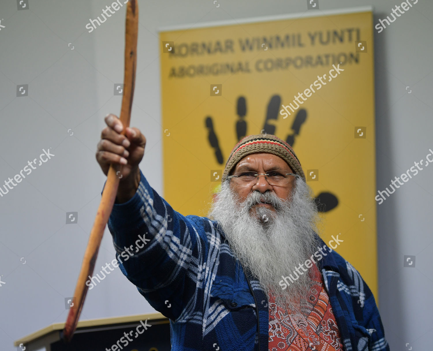 Aboriginal Elder Uncle Moogi Gestures During Editorial Stock Photo ...