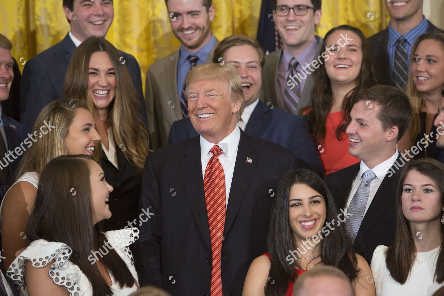 Donald Trump Poses Photographs Outgoing Group Editorial Stock Photo ...