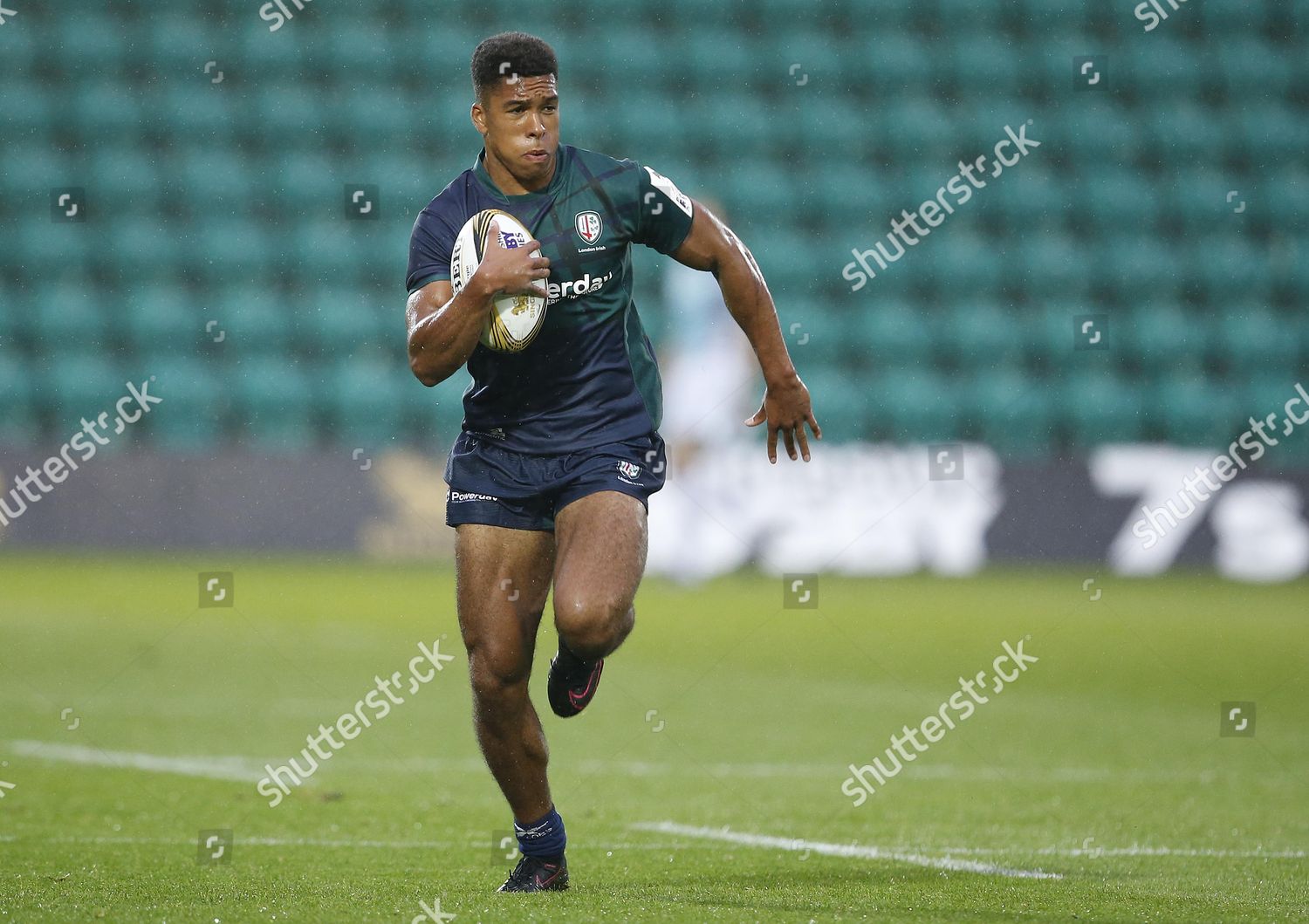 London Irish Player Ben Loader Heads Editorial Stock Photo - Stock ...