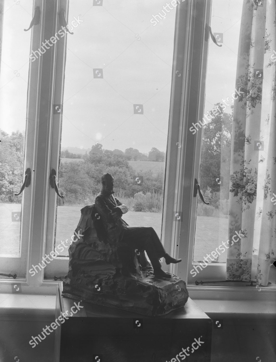 Statue Inside Home George Bernard Shaw Editorial Stock Photo - Stock ...