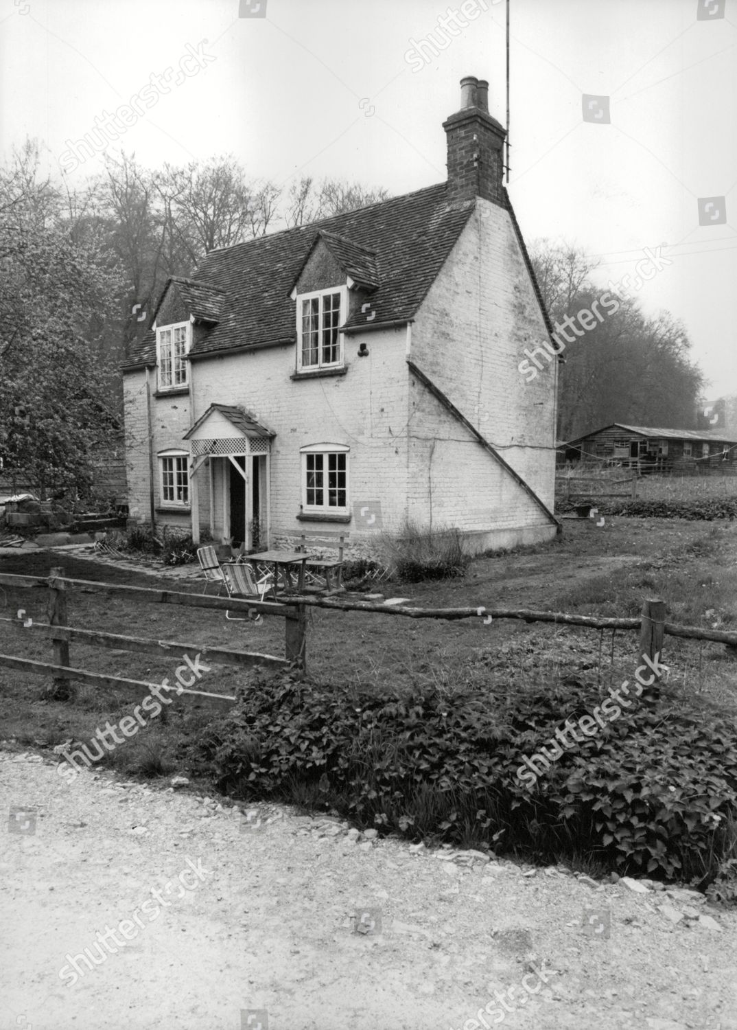 Cottage Grounds Wormsley House Buckinghamshire Estate Editorial Stock ...
