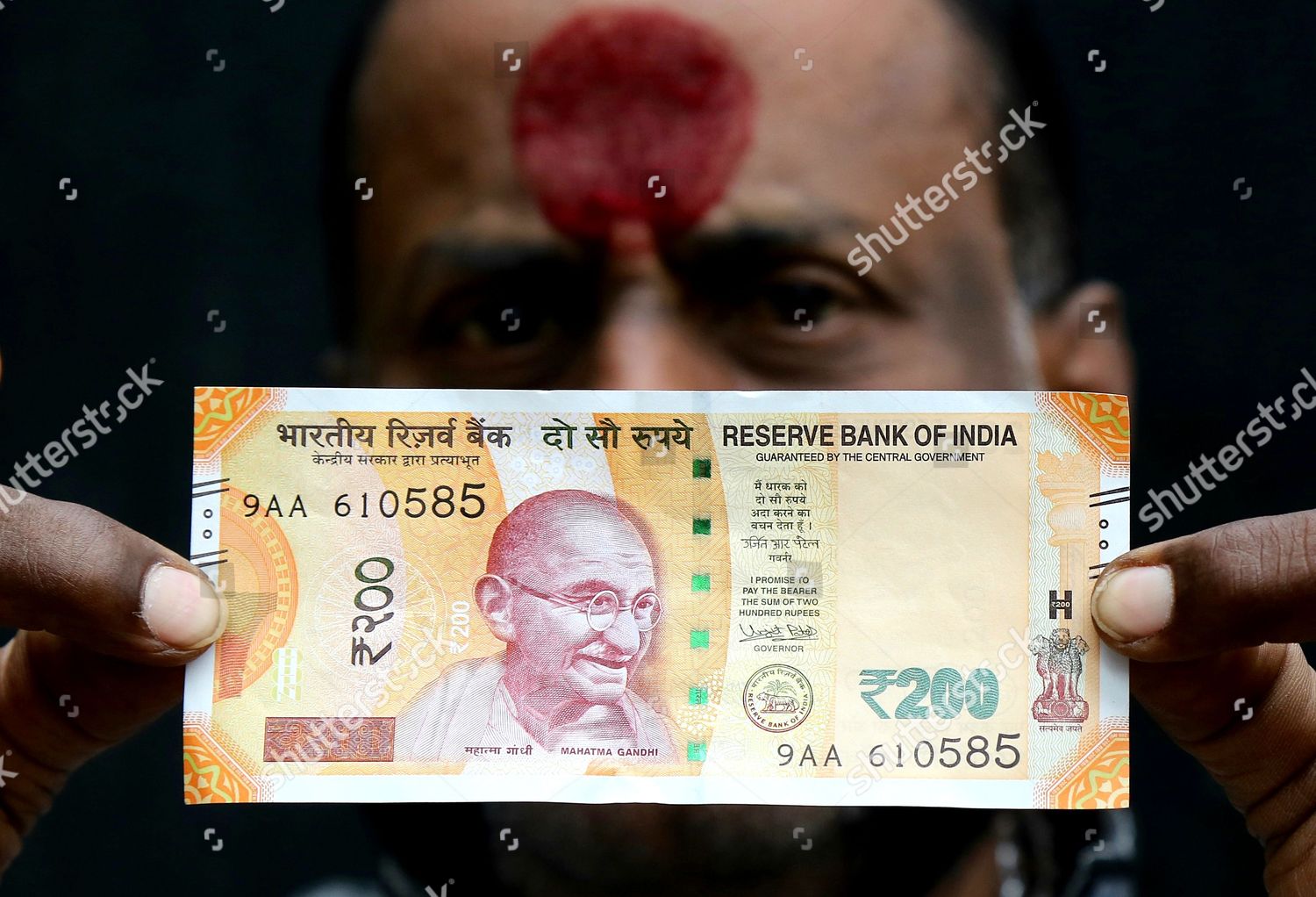 Indian Man Display New Currency Notes Editorial Stock Photo - Stock ...