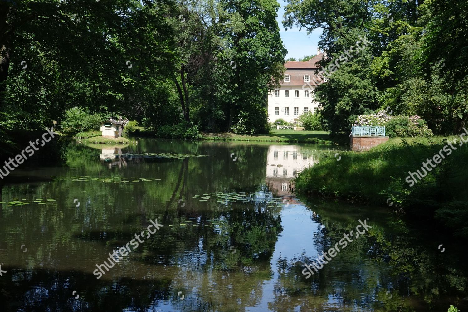 View Park Branitz Castle Residence Wellknown Editorial Stock Photo ...