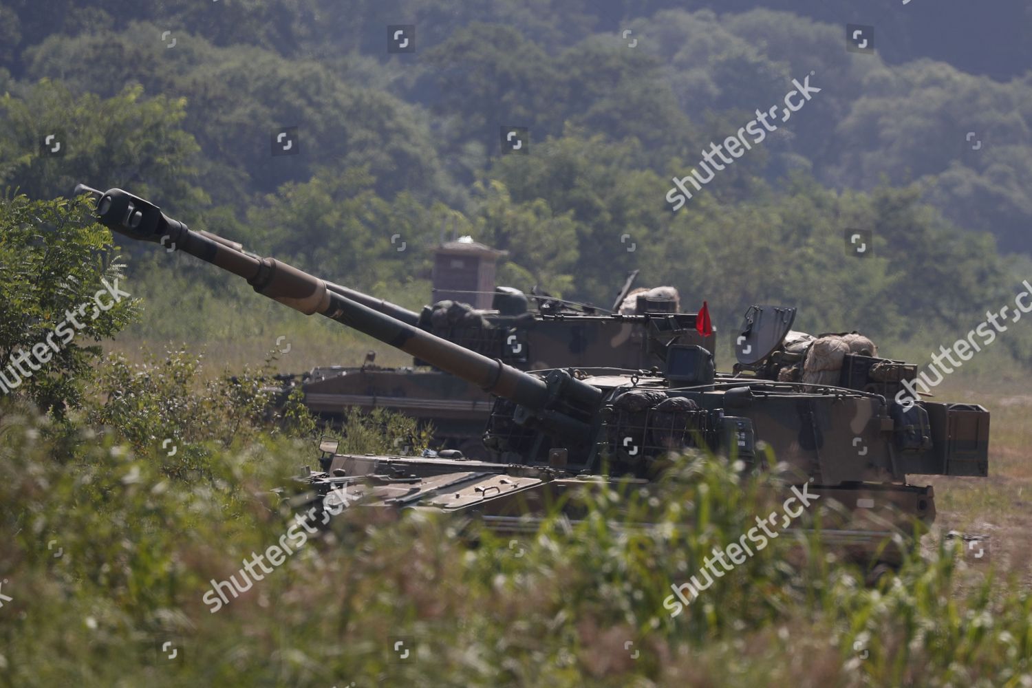 South Korean K55 Selfpropelled Howitzers Artillery Editorial Stock ...