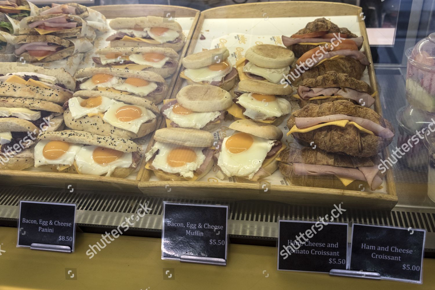 Cafe Food Counter Displaying Australian Breakfasts Editorial Stock ...