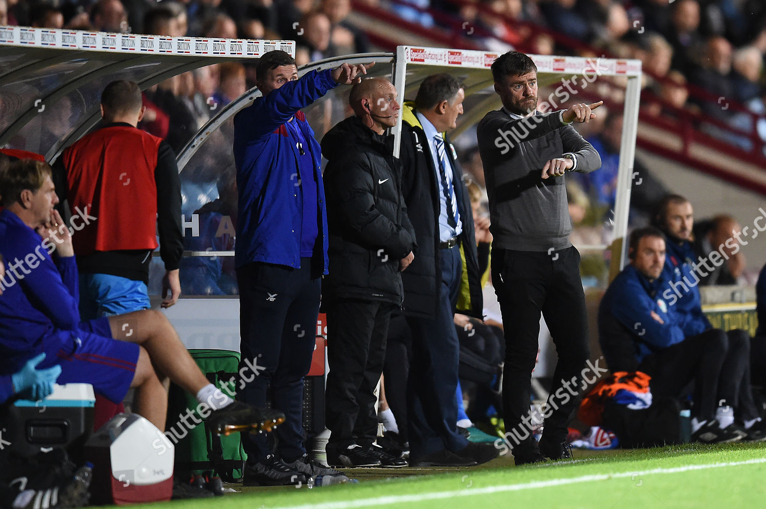 Manager Graham Alexander Scunthorpe United Gives Editorial Stock Photo ...