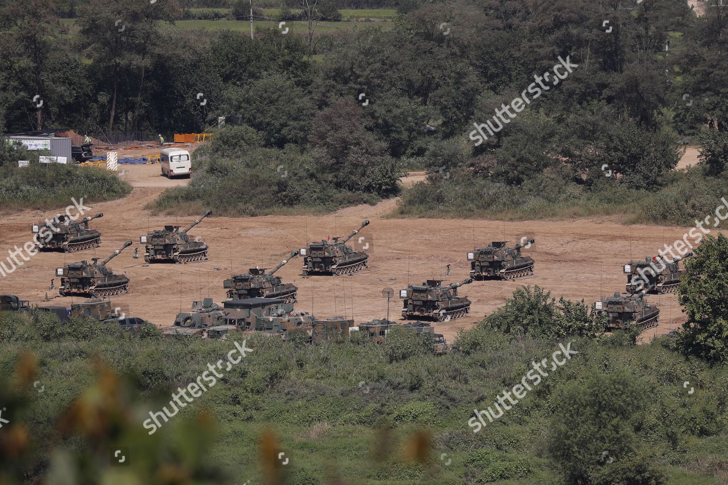 South Korean Soldiers K55 Selfpropelled Artillery Editorial Stock Photo ...