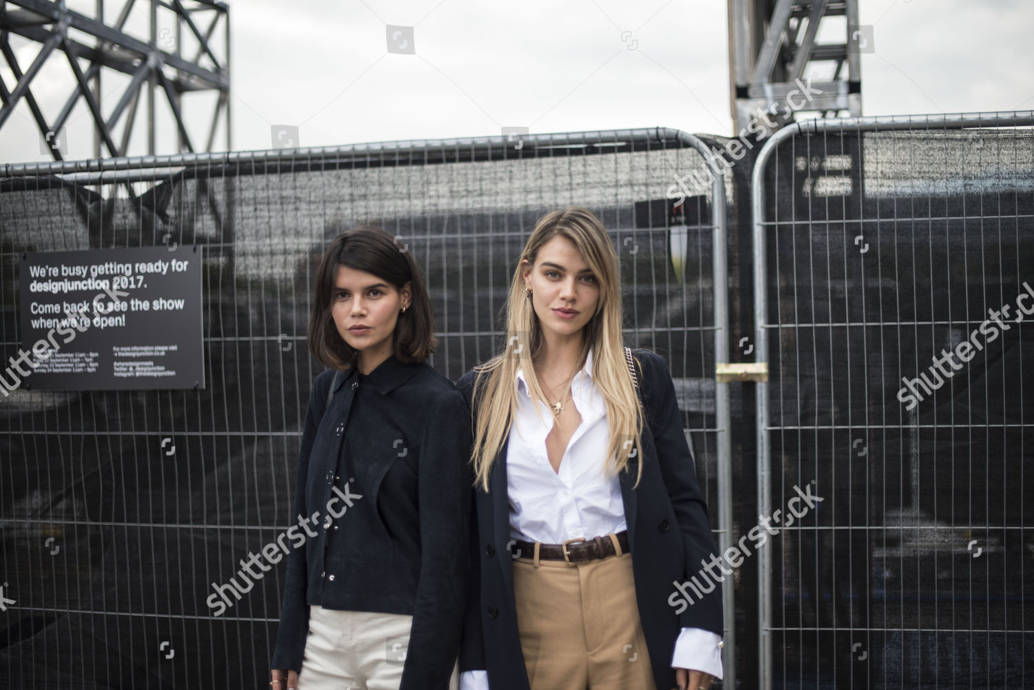 Sarah Halpin Joanna Halpin Leaving Versace Editorial Stock Photo ...