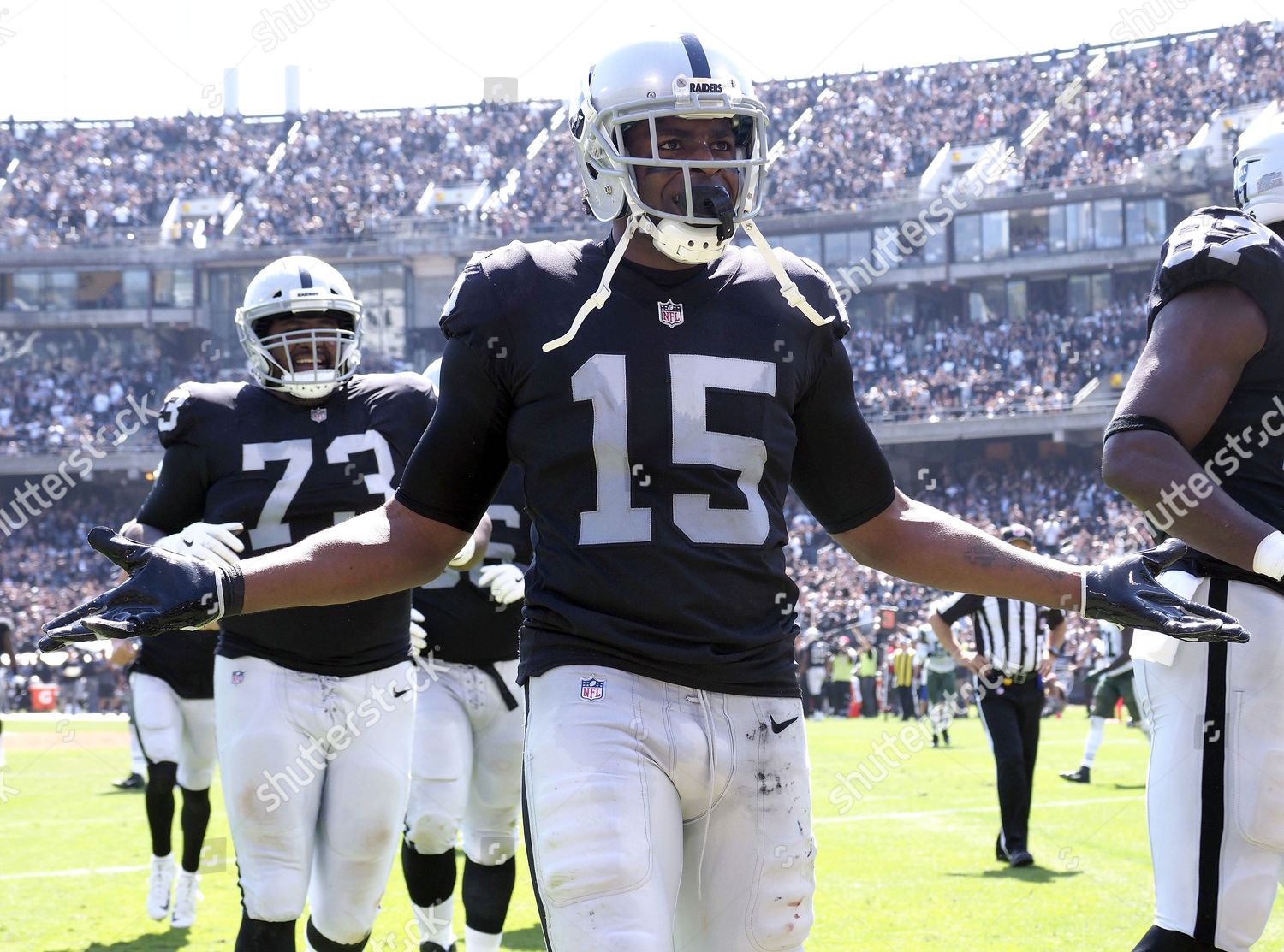 Oakland Raiders Wide Receiver Michael Crabtree Editorial Stock Photo ...