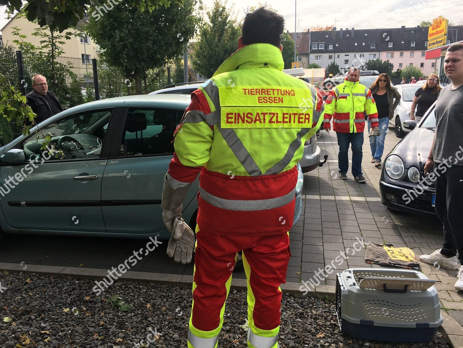 Firefighters Rescue Tomcat Engine Bay Car Editorial Stock Photo - Stock ...