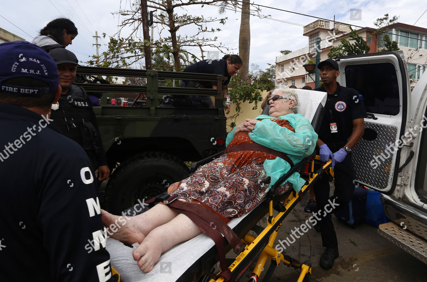 Emergency Management Help Elderly Woman Evacuate Editorial Stock Photo ...