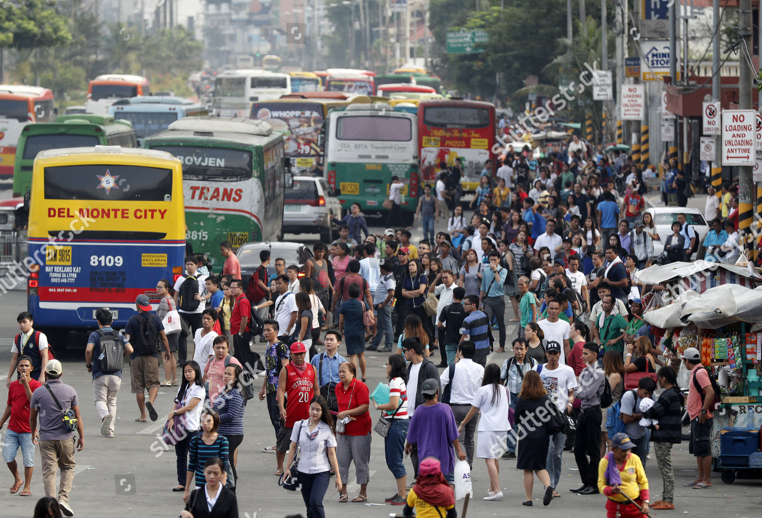 Crowd Filipino Passengers Wait Ride Major Editorial Stock Photo - Stock ...