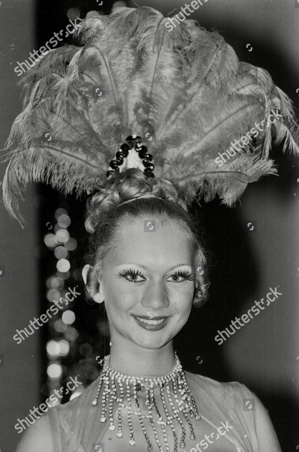 Cindy Clarke Chorus Girl Butlins Summer Editorial Stock Photo - Stock ...