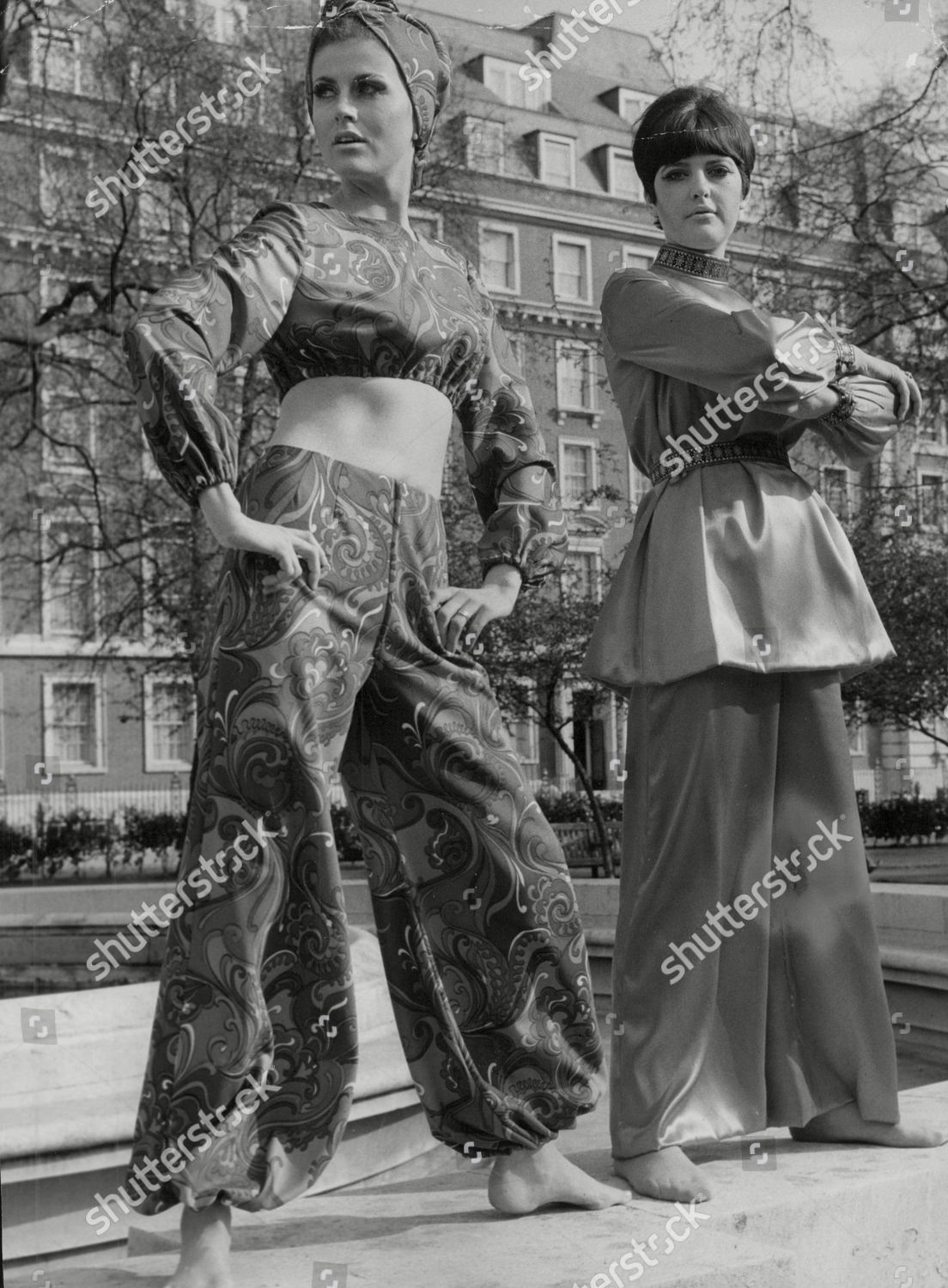 Fashion Model Georgina Clark Left Modelling Editorial Stock Photo ...
