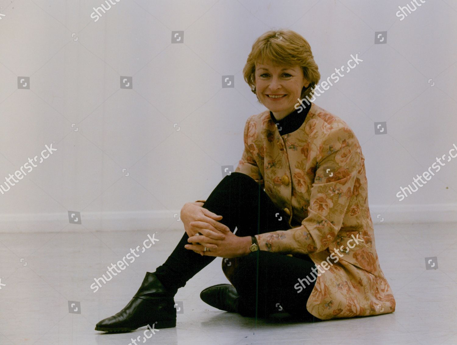 Sue Cook Television Presenter Box 759 Editorial Stock Photo - Stock ...
