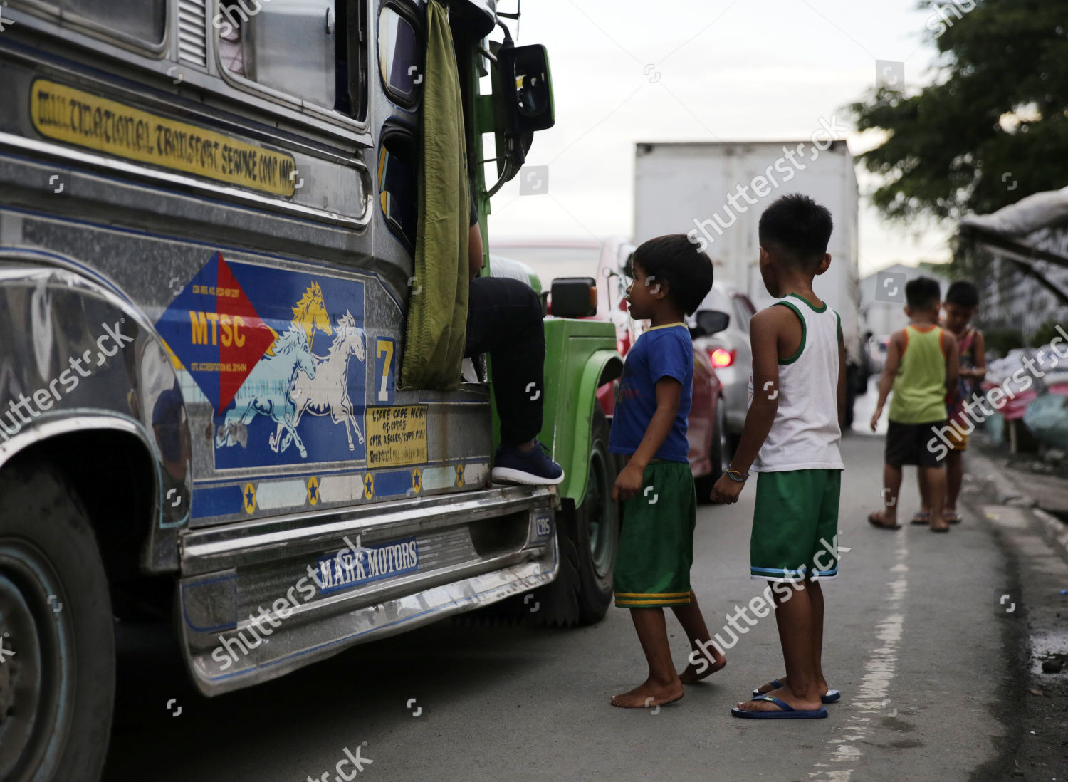 Filipino Children Seen Doing Caroling Activities Editorial Stock Photo ...