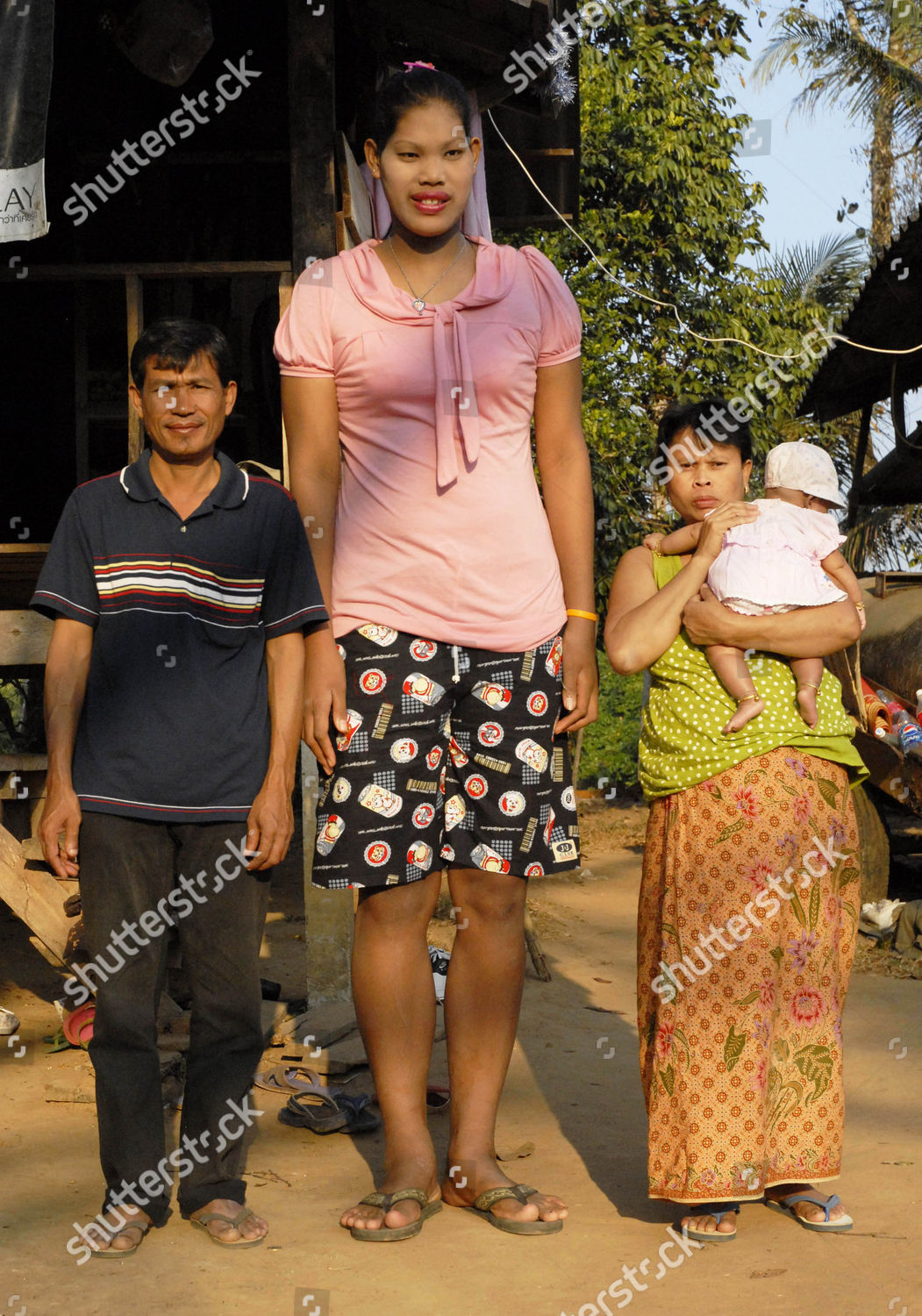 Superhuman Worlds Tallest Children Worlds Tallest Editorial Stock Photo ...