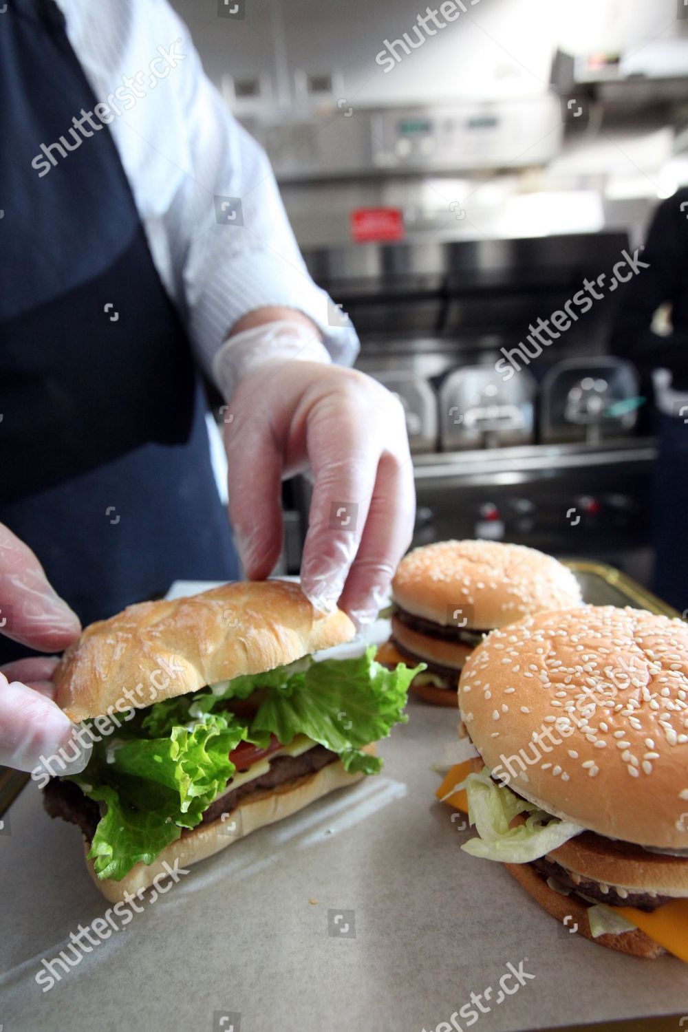 Mcdonalds Burger Assembled Mcdonalds London Headquarters Editorial ...