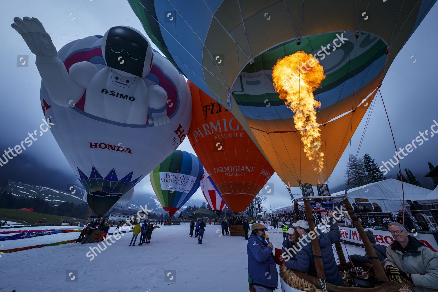 Hot Air Balloons Wait Instructions Due Editorial Stock Photo - Stock ...