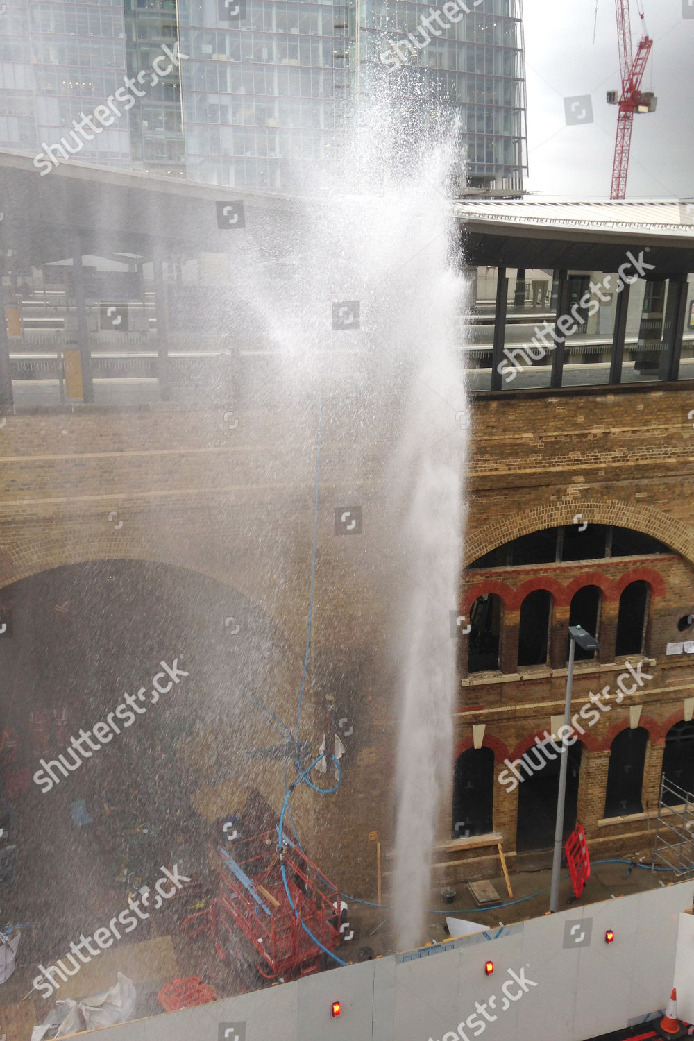 Burst Water Main Outside London Bridge Editorial Stock Photo - Stock ...