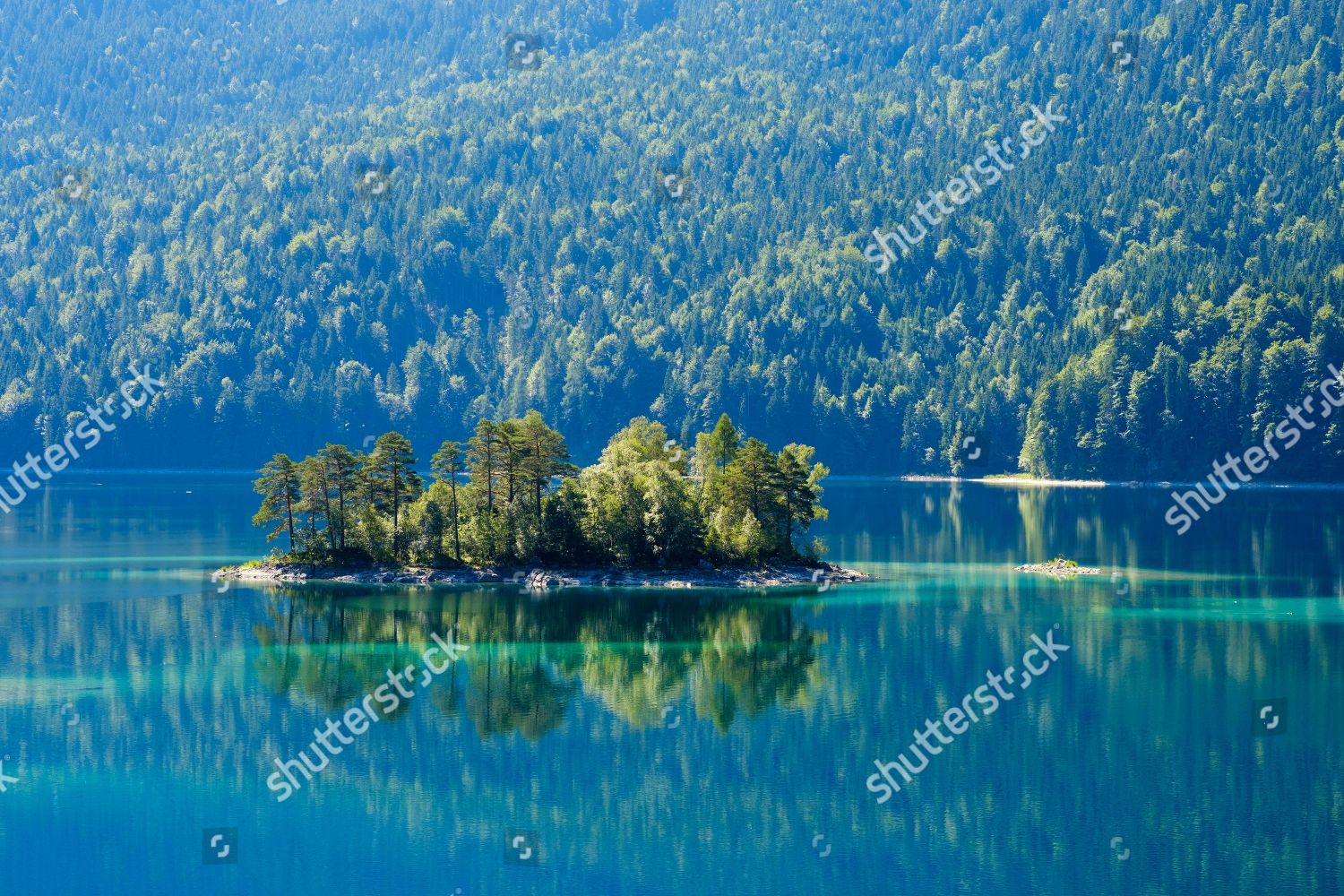 Lake Eibsee Ludwigsinsel Near Grainau Wetterstein Editorial Stock Photo ...