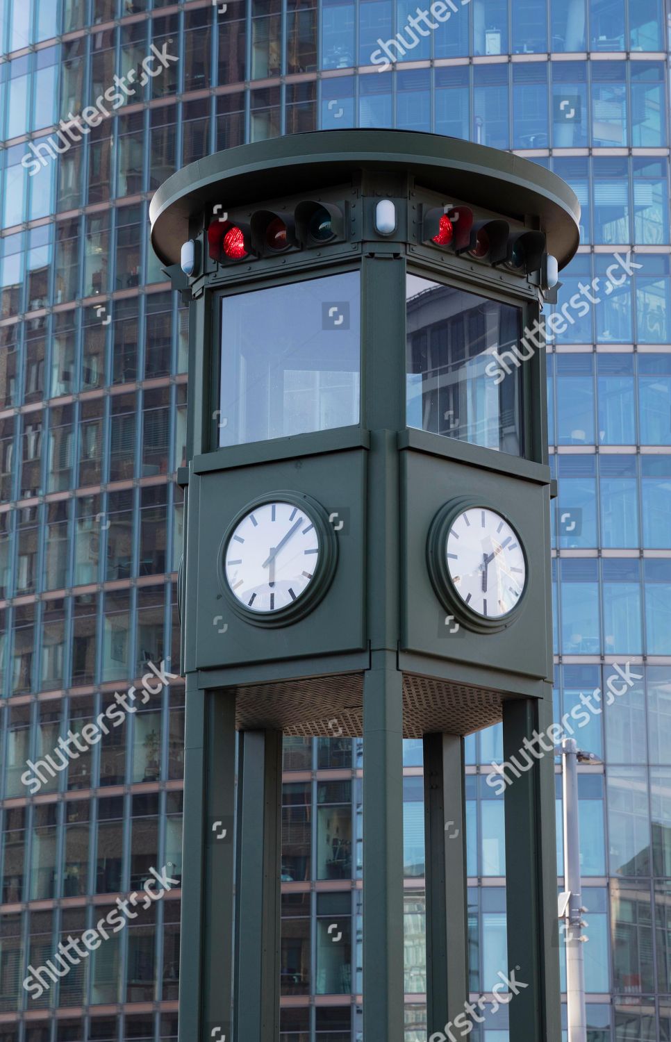 Historical Traffic Light First Traffic Light Editorial Stock Photo ...