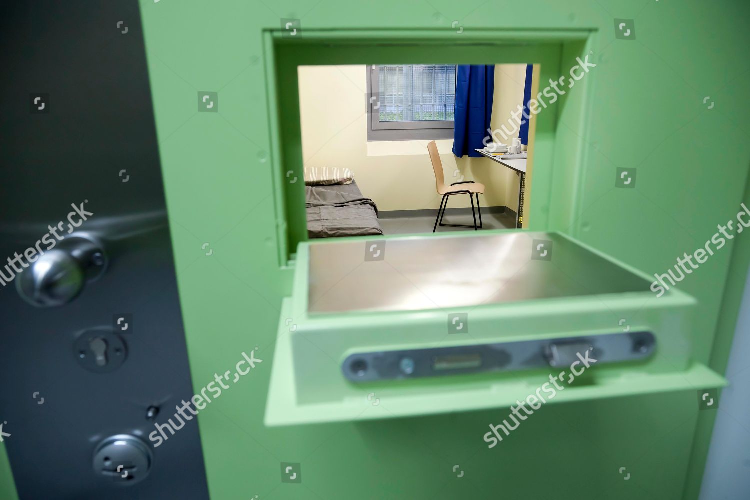 Looking Through Hatch Jail Cell Prison Editorial Stock Photo - Stock ...