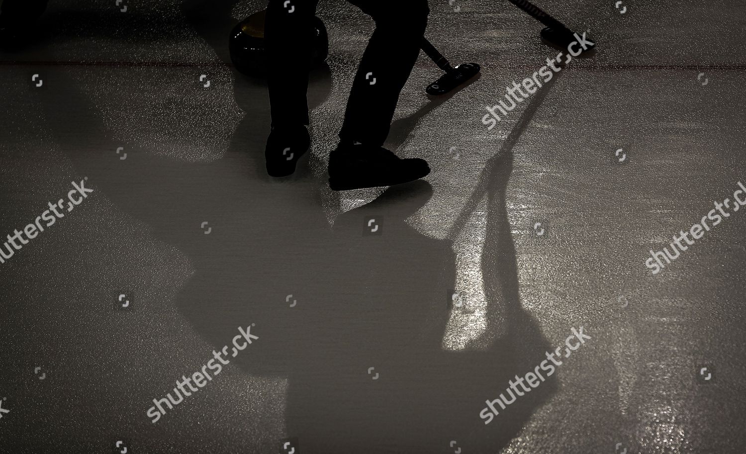Players Shadow Cast During Mens Round Editorial Stock Photo - Stock ...