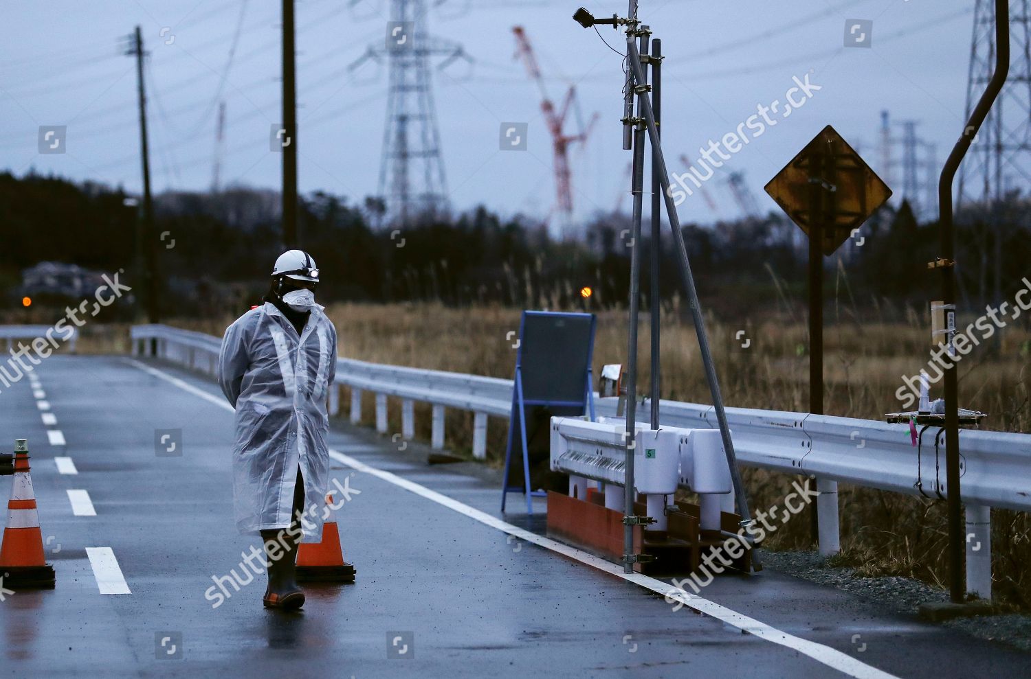 Security Staff Standing On Guard Checkpoint Editorial Stock Photo ...
