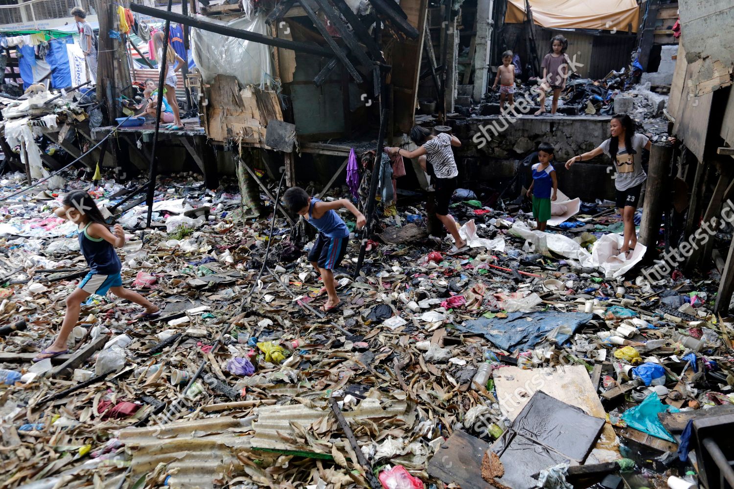 Filipino Informal Settler Children Maneuver Along Editorial Stock Photo ...