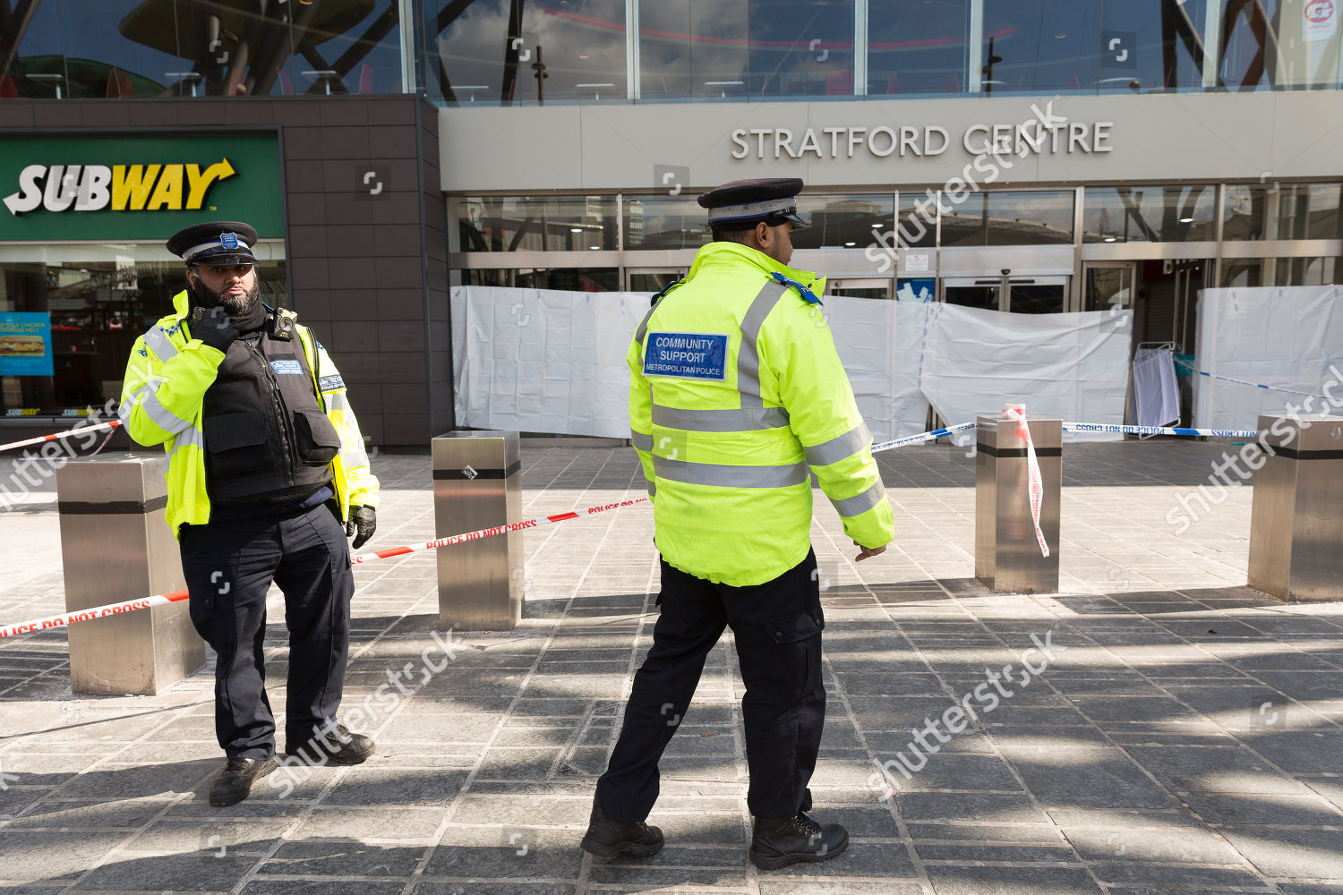 Police Cordon Scene Outside Stratford Centre Editorial Stock Photo ...