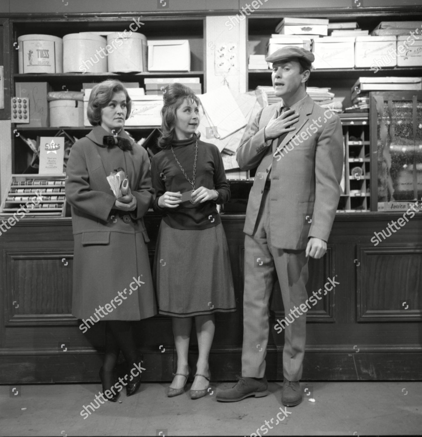 Christine Hargreaves Christine Appleby Angela Crow Editorial Stock ...