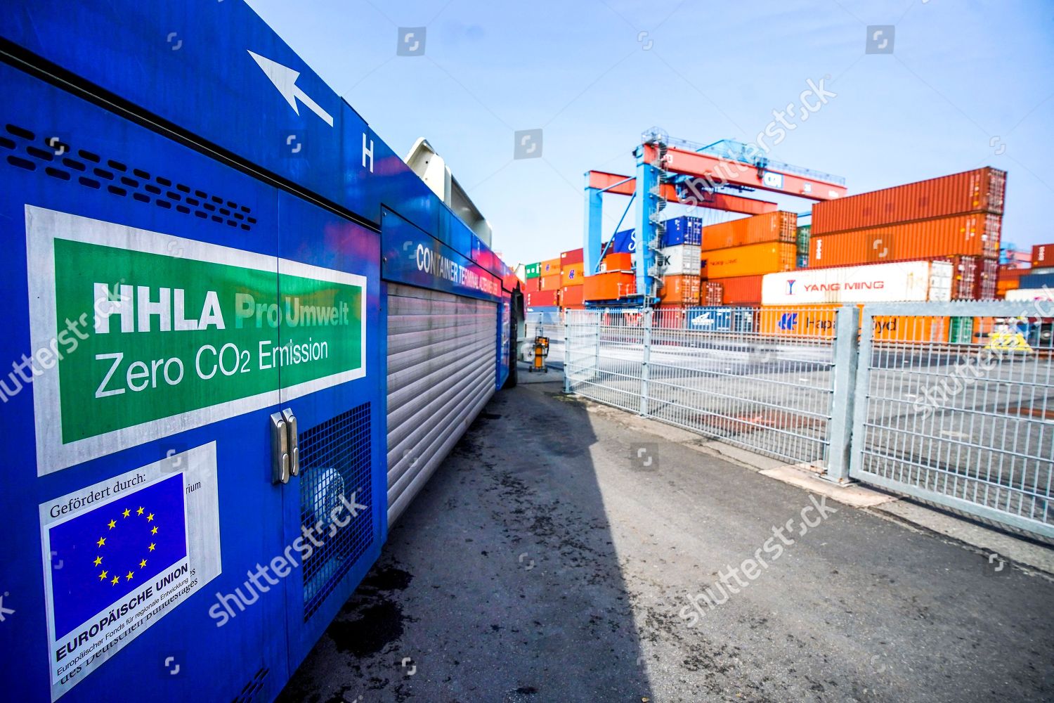Container Transporter Powered By Lithiumion Batteries Editorial Stock ...