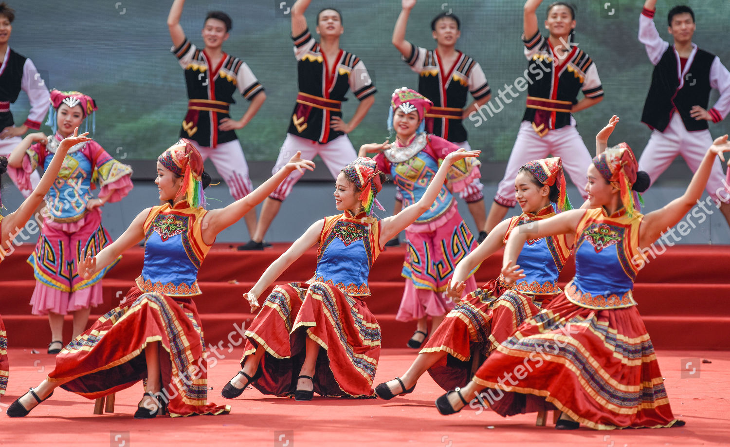 People Zhuang Ethnic Group Perform Singing Editorial Stock Photo ...