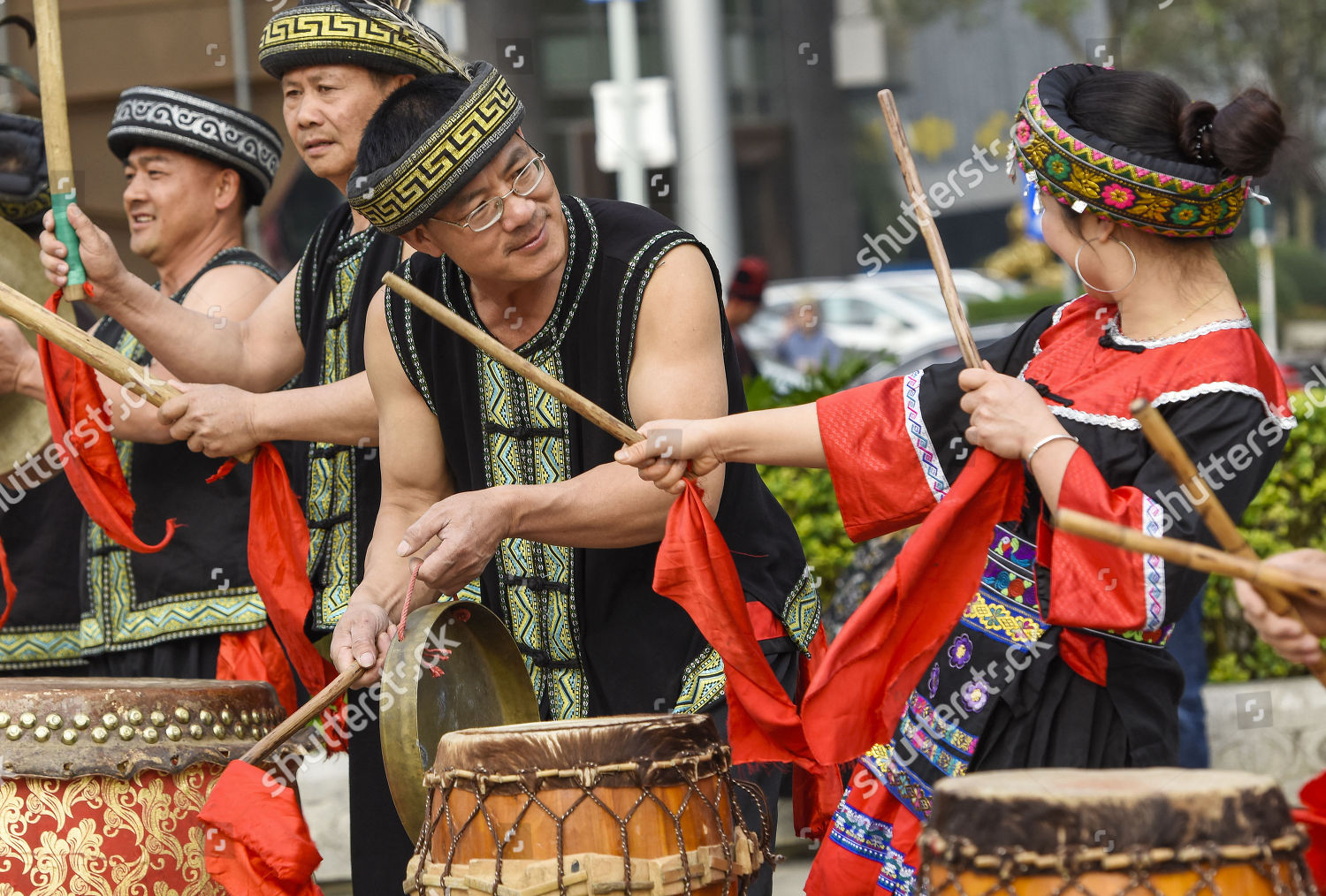 People Zhuang Ethnic Group Perform Singing Editorial Stock Photo ...