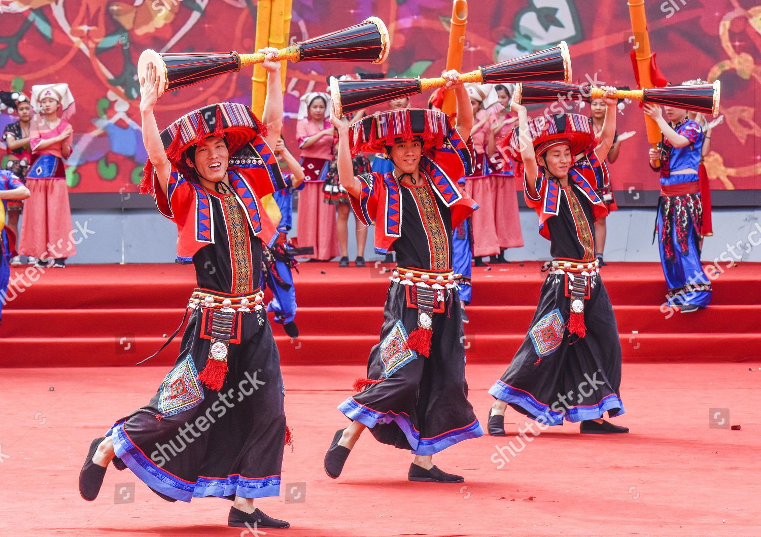 People Zhuang Ethnic Group Perform Singing Editorial Stock Photo ...